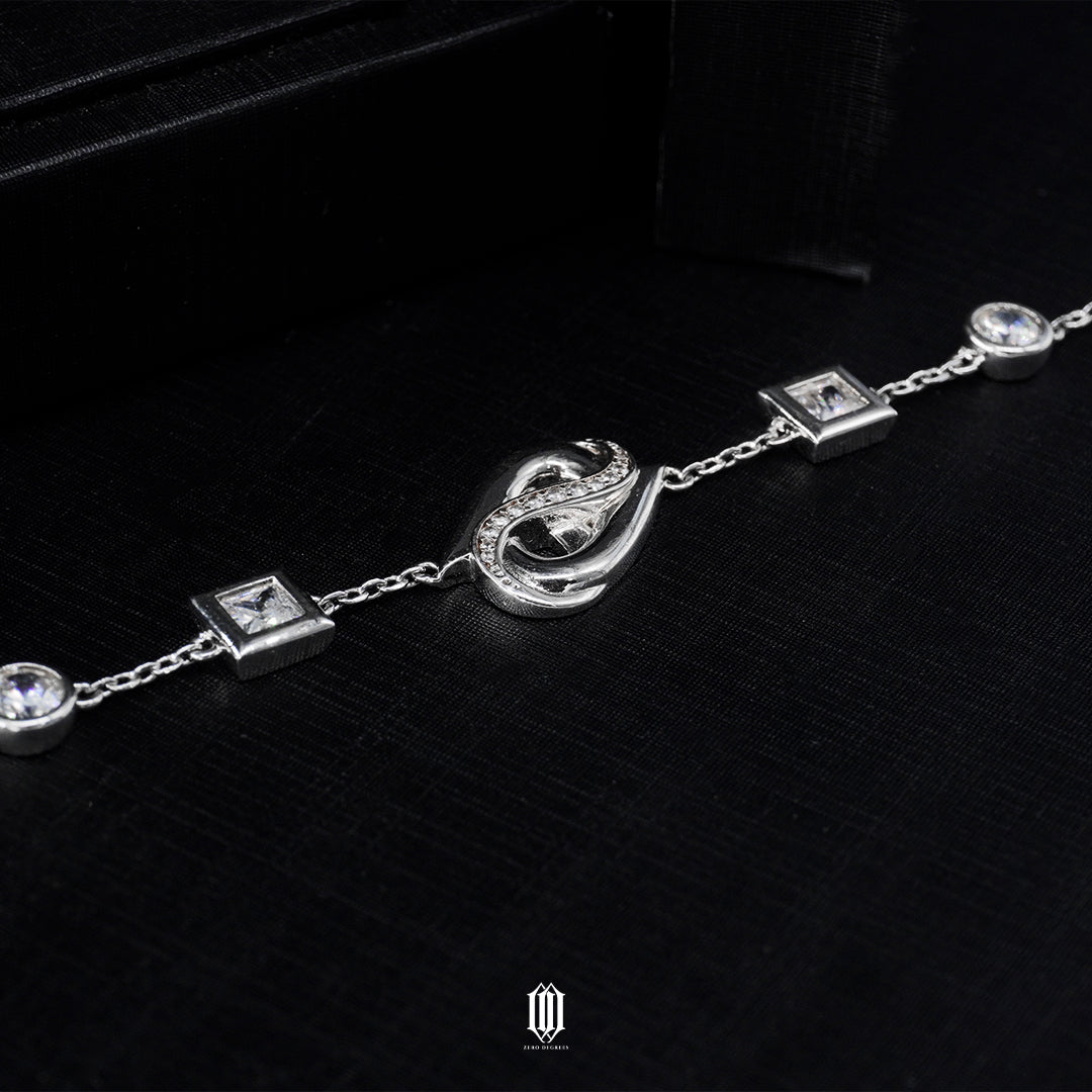 Chrono Infinity Zero Bracelet - White Gold – Zero Degrees°C Jewelry